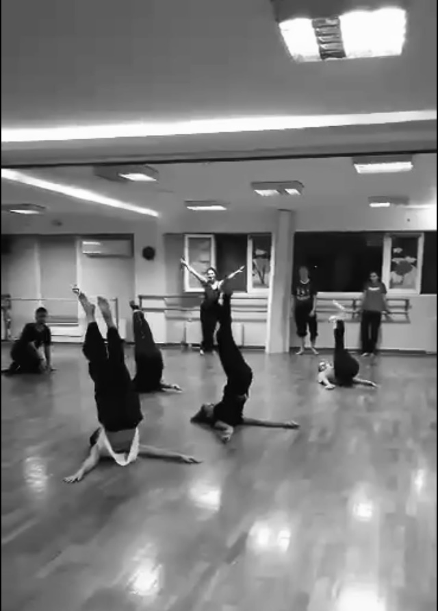 DANCE STUDIO "Έκφραση"/ΚΔΑΠ ''Ρυθμος